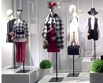 Clothing Shop Window Display Equipment / Retail Display Props For ...