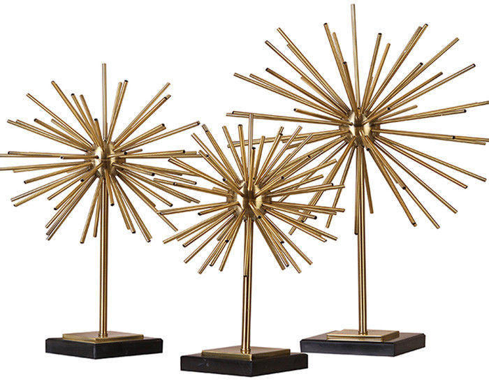 Golden Color Shop Window Displays Accessories Special Design Eyes Catching